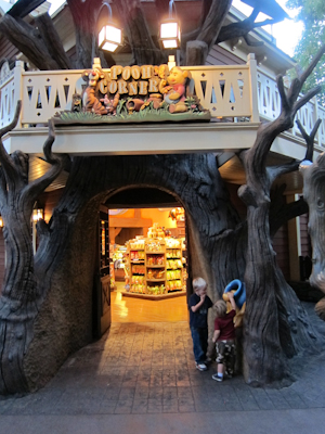 Pooh Corner (Store) | My Year With The Mouse